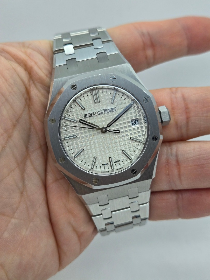 Audemars Piguet Royal Oak 15550ST 50th Anniversary Limited Edition ...