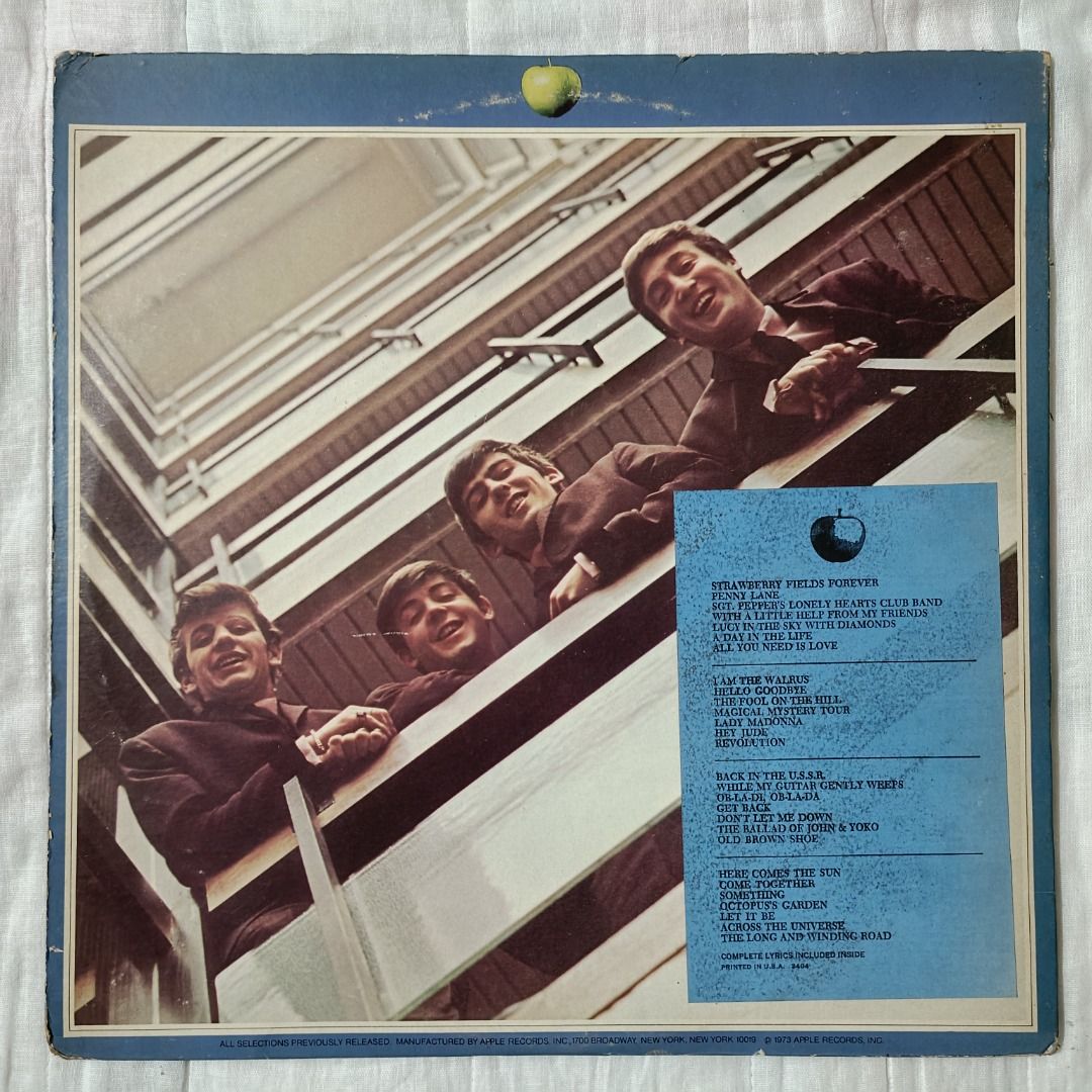 BEATLES (1967-1970) LP, Hobbies & Toys, Music & Media, Vinyls on Carousell