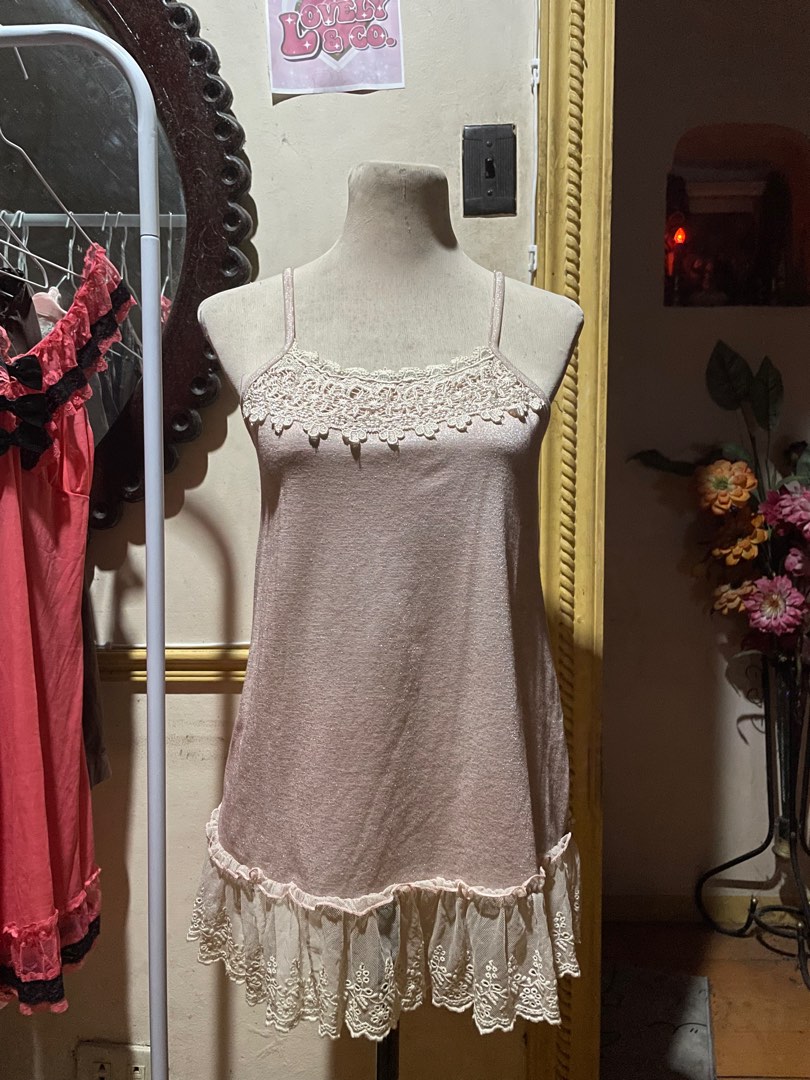 coquette pink sando top, Women's Fashion, Tops, Sleeveless on Carousell
