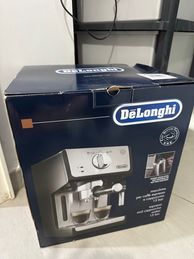 全新Delonghi 半自動咖啡機 ECP35.31, 家庭電器, 廚房電器, 咖啡機及咖啡壺 - Carousell