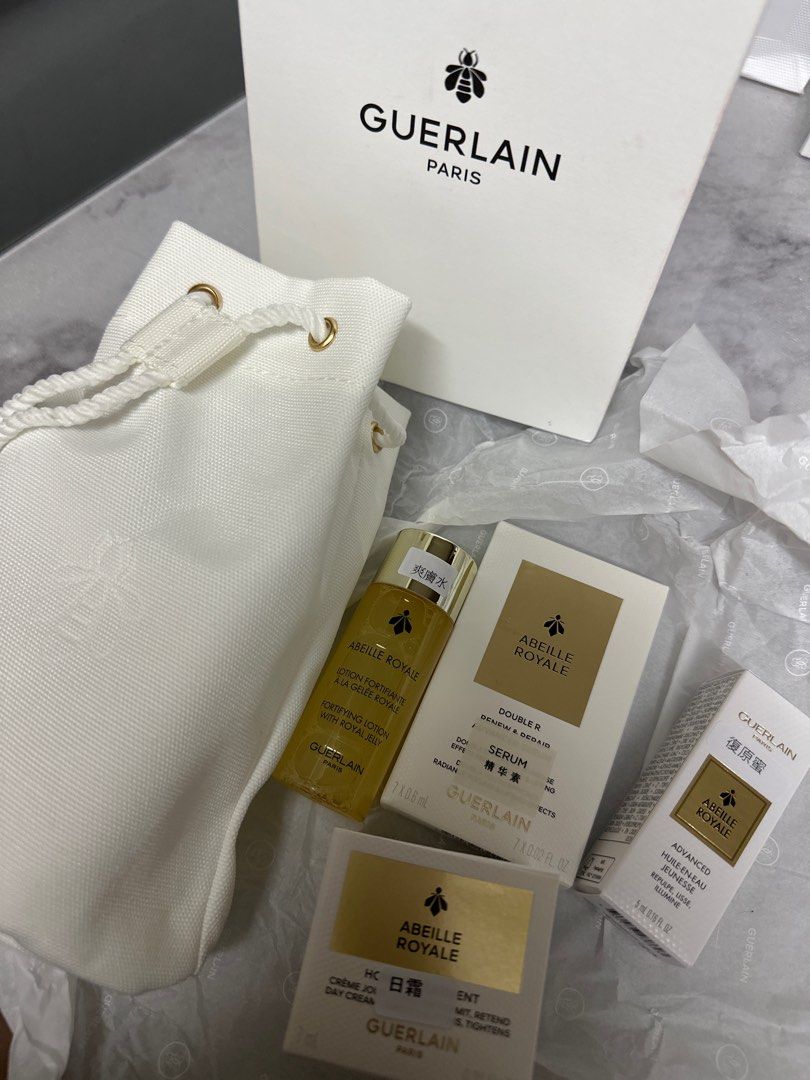 Guerlain Travel Set （全套買包品牌靚靚索袋）, 美容＆個人護理, 健康及美容 - 皮膚護理, 面部 - 面部護理 ...