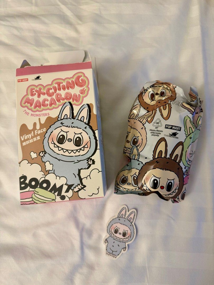 LABUBU Exciting Macarons (Keychain!), Hobbies & Toys, Memorabilia ...