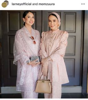 Larney Baju Kurung, Women's Fashion, Muslimah Fashion, Baju Kurung ...