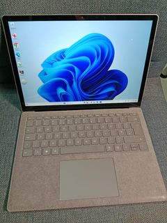 Microsoft Go 3 – i3 10th Gen Full Box Set, Computers & Tech, Laptops ...