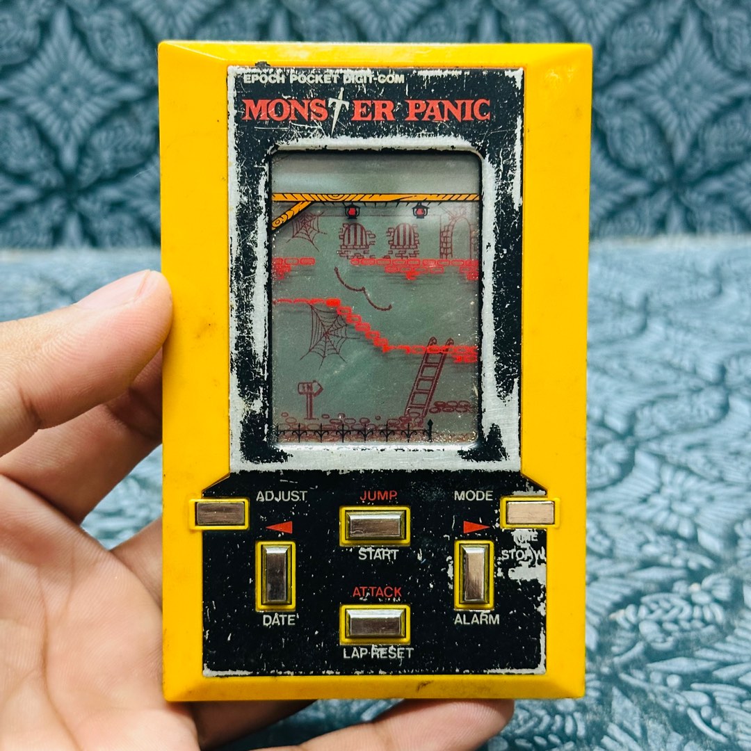 MONSTER PANIC EPOCH POCKET DIGIT-COM 1981 Made in Japan Retro Handheld Game - PreOwned, Video ...