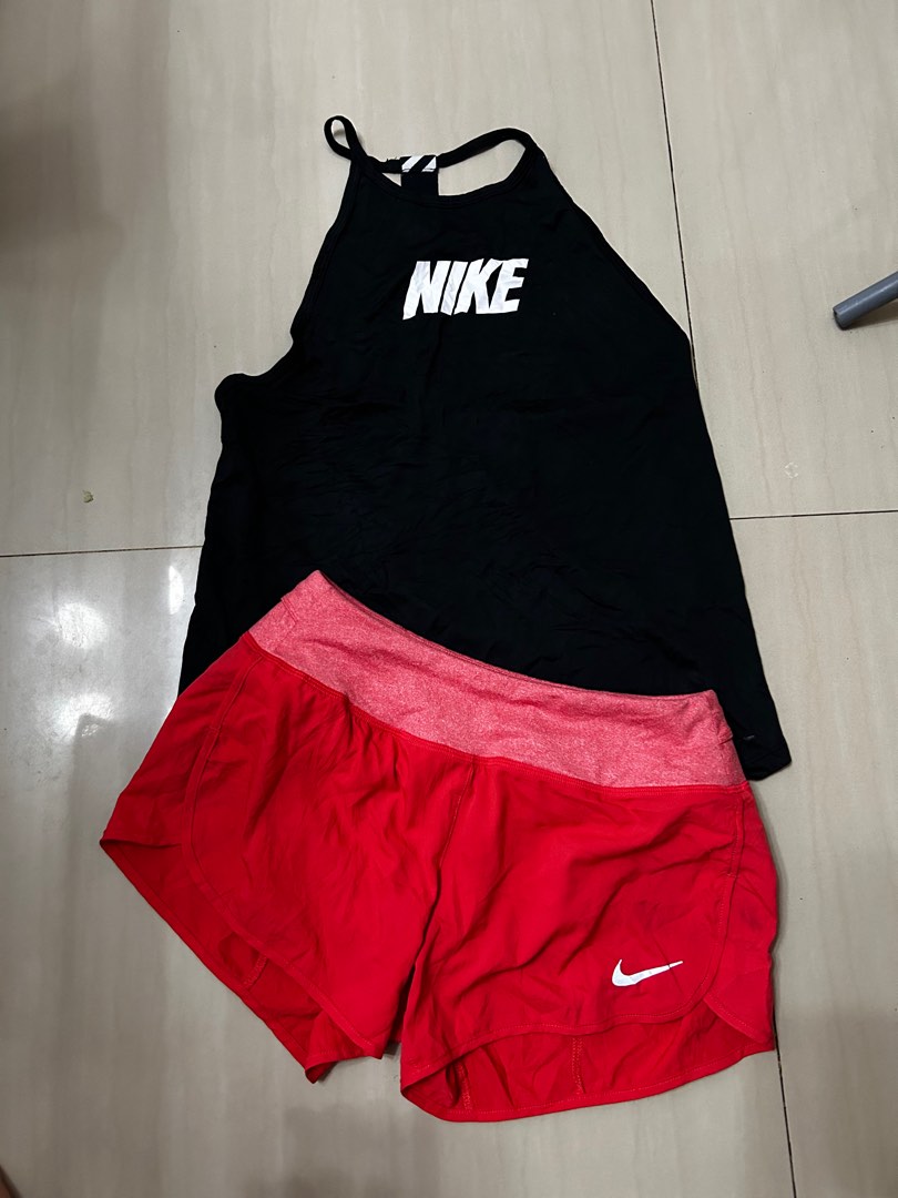 Nike bundle medium size, Women's Fashion, Activewear on Carousell