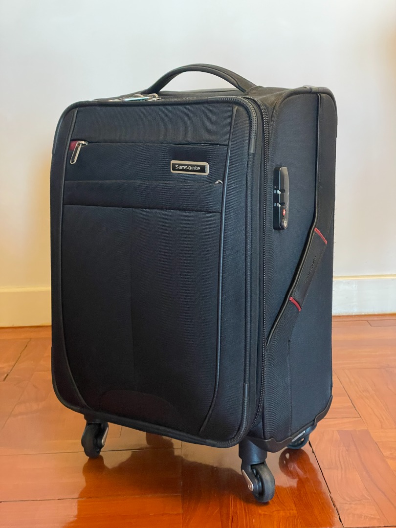 Samsonite Soft Shell Carry-On Hand Luggage, 興趣及遊戲, 旅行, 旅遊 - 旅行必需品及用品 ...