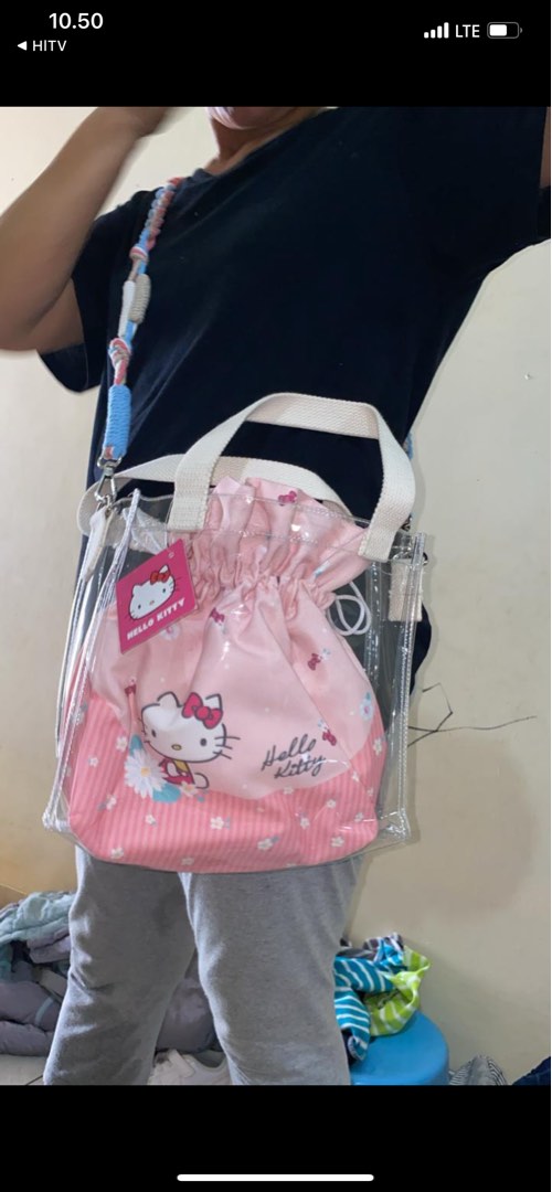 Tas sanrio hello kitty, Fesyen Wanita, Tas & Dompet di Carousell