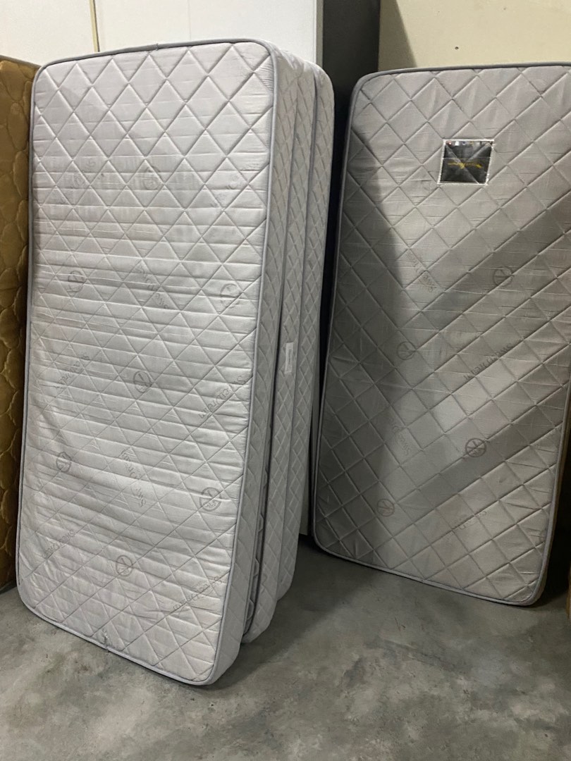 Tilam single, Furniture & Home Living, Furniture, Bed Frames ...