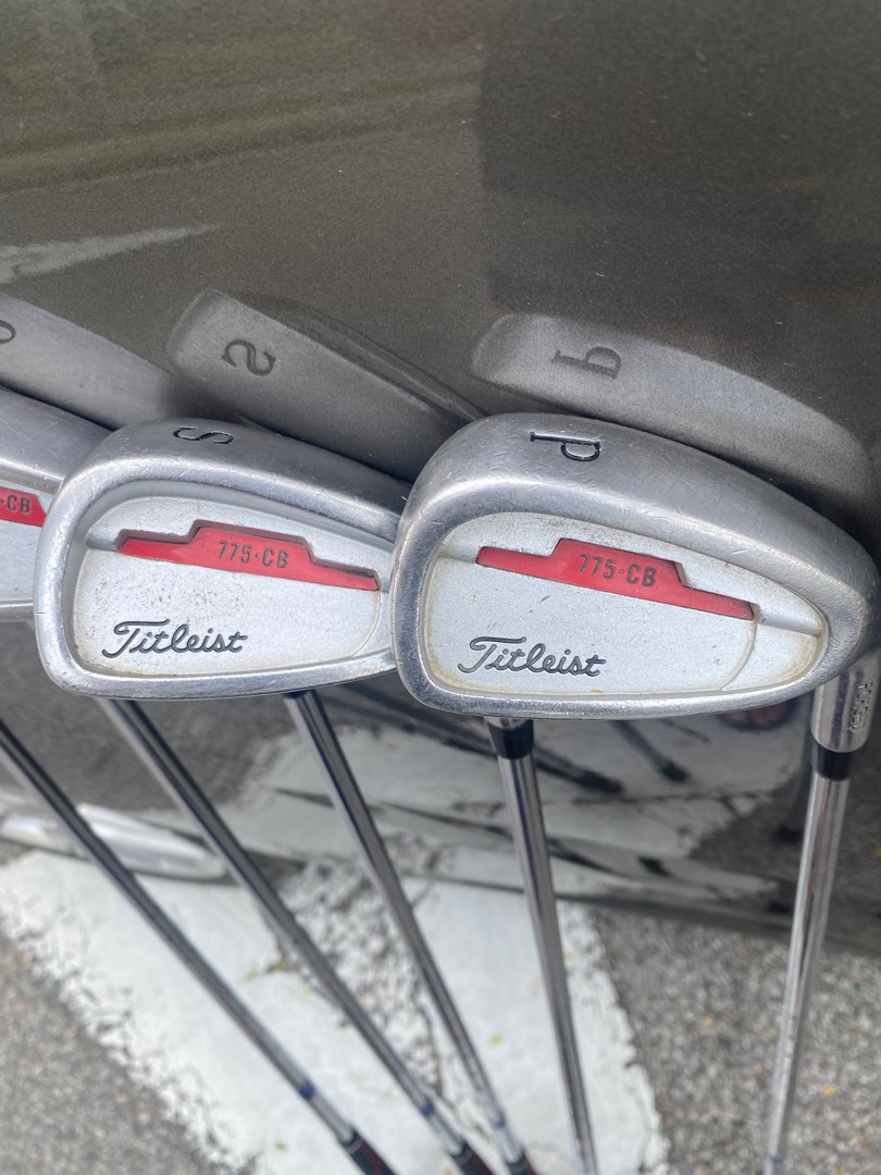 Titleist Beginner Iron Set FREE 60* Wedge, Sports Equipment, Sports ...