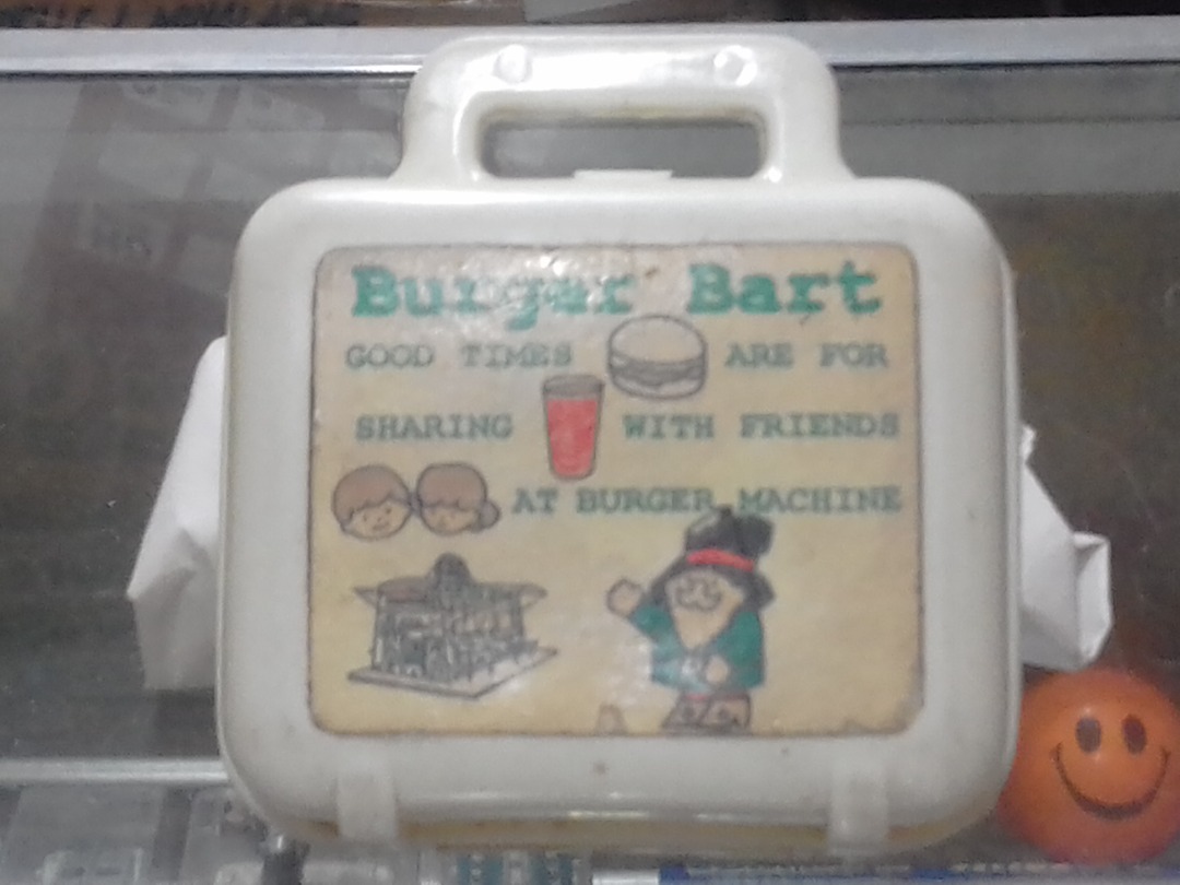 VINTAGE BURGER MACHINE MINI LUNCHBOX FREEBIE ( BURGER BART ), Hobbies ...