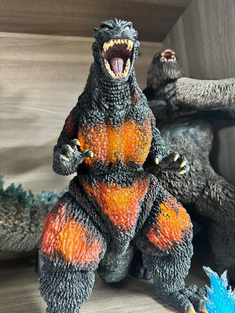 Xplus burning Godzilla, Hobbies & Toys, Toys & Games on Carousell