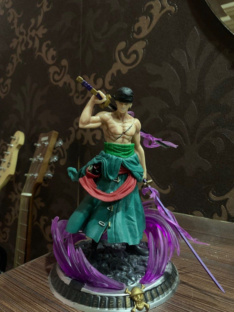 Zoro figure, Hobbies & Toys, Toys & Games on Carousell