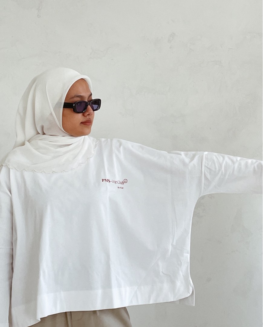 BAMBINA PMS Oversized Tee in White, Women's Fashion, Tops, Shirts on ...