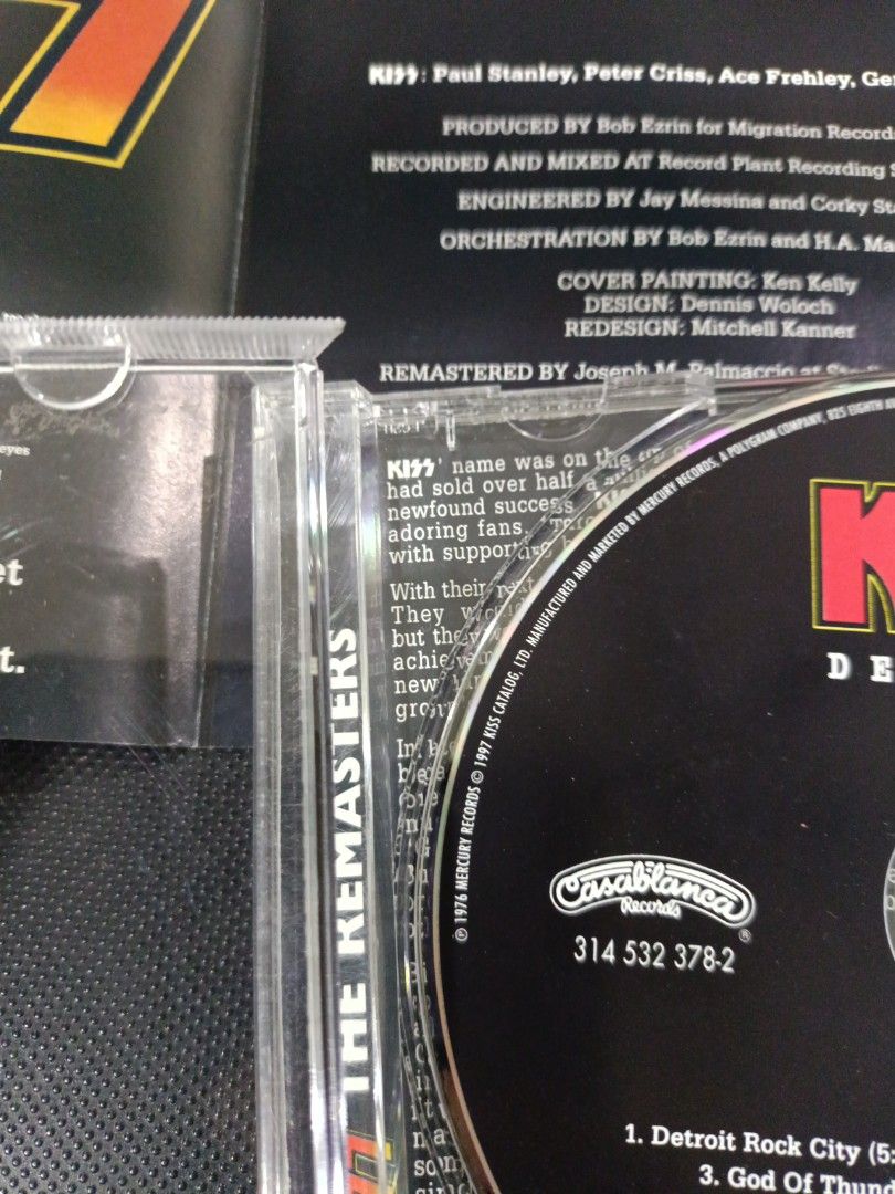 CD Kiss - Destroyer, Hobbies & Toys, Music & Media, CDs & DVDs on Carousell