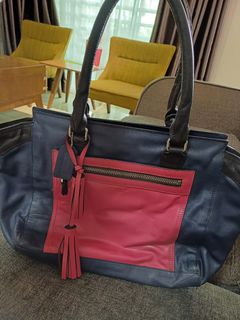 Coach Handbag, Luxury, Bags & Wallets on Carousell