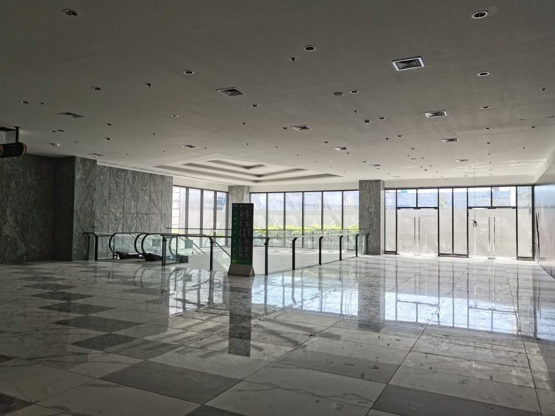 FOR RENT: 292.41 SQM Office Space in GH Tower Brand New Office Building ...