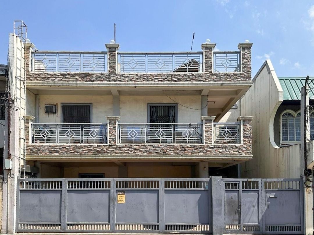 Income Generating Apartment Building for Sale in Palanan, Makati City ...