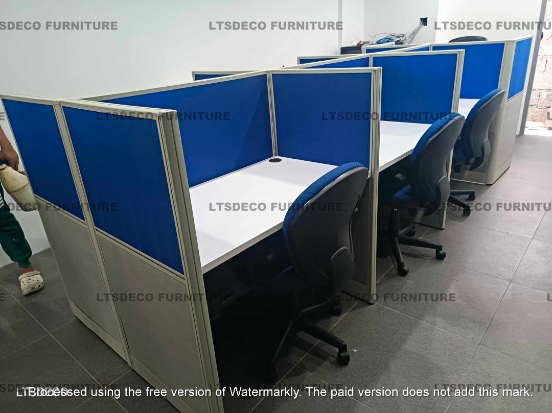 NEW CUBICLES TABLE OFFICE PARTITIONS, Furniture & Home Living, Office ...
