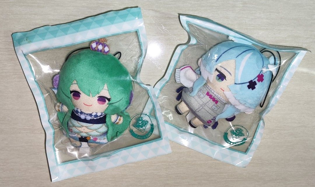 NIJISANJI EN PUPPET MYSTA ELIRA FINANA, Hobbies & Toys, Collectibles ...