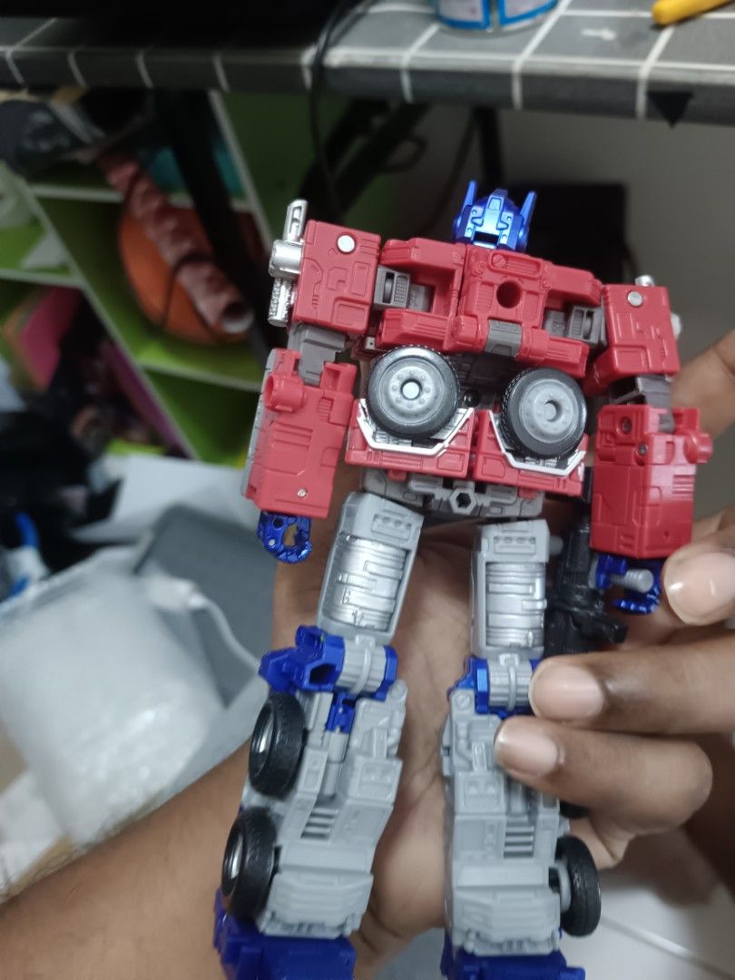 Optimus prime kingdom, Hobbies & Toys, Toys & Games on Carousell
