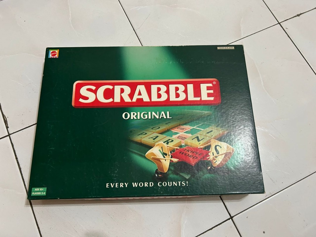 Original Scrabble set, Hobbies & Toys, Toys & Games on Carousell