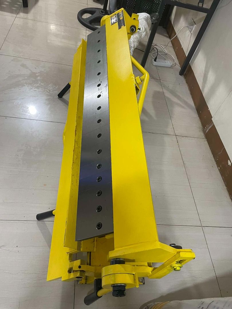 Pan and Box Brake Bender / Sheet Metal Bender, Commercial & Industrial ...