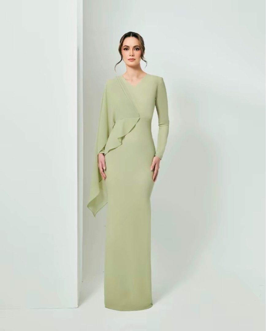 QISZAR Lenora Luxe Dress Kurung, Women's Fashion, Muslimah Fashion, Baju Kurung & sets on Carousell