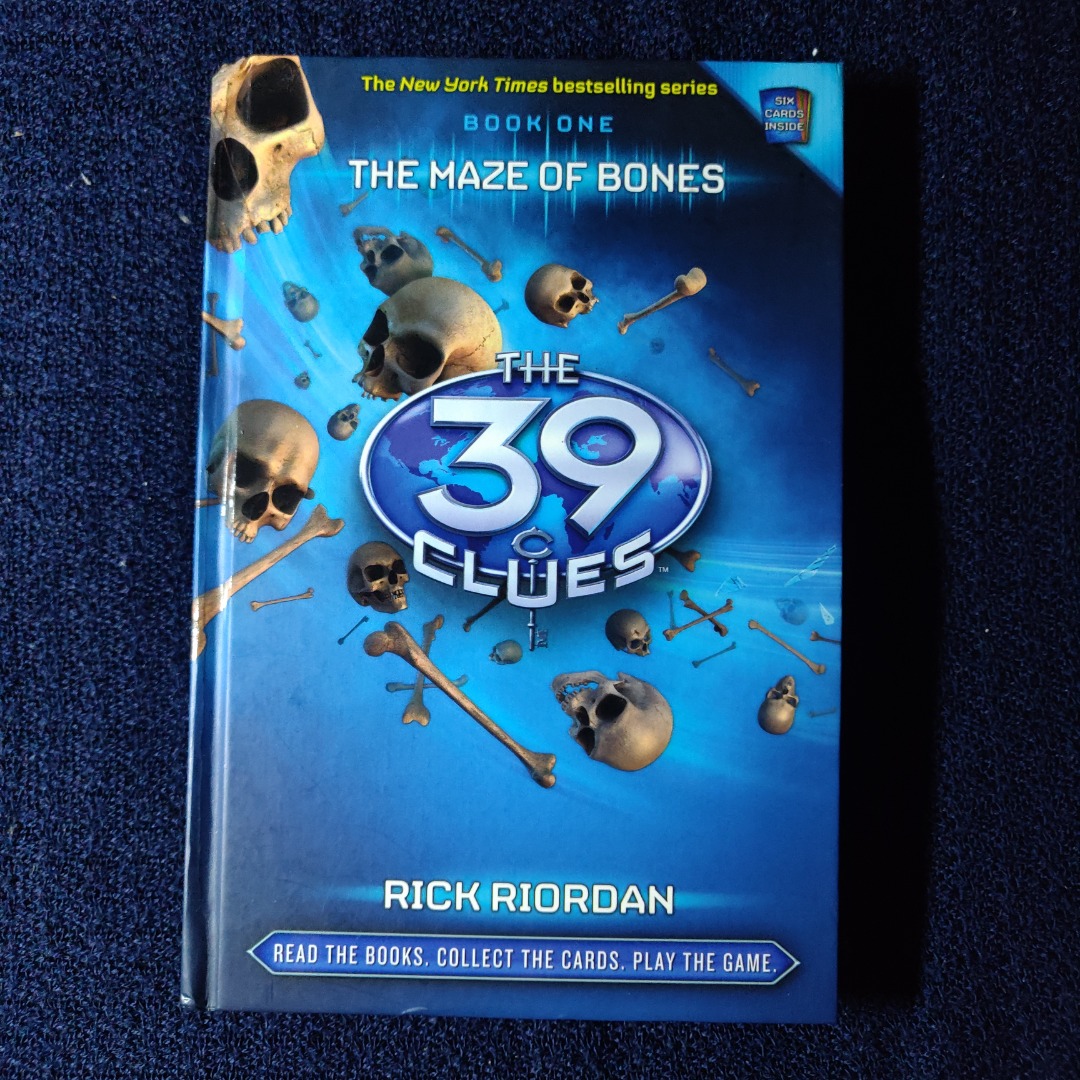 The 39 Clues (Book 1): The Maze of Bones - Rick Riordan, Hobbies & Toys ...