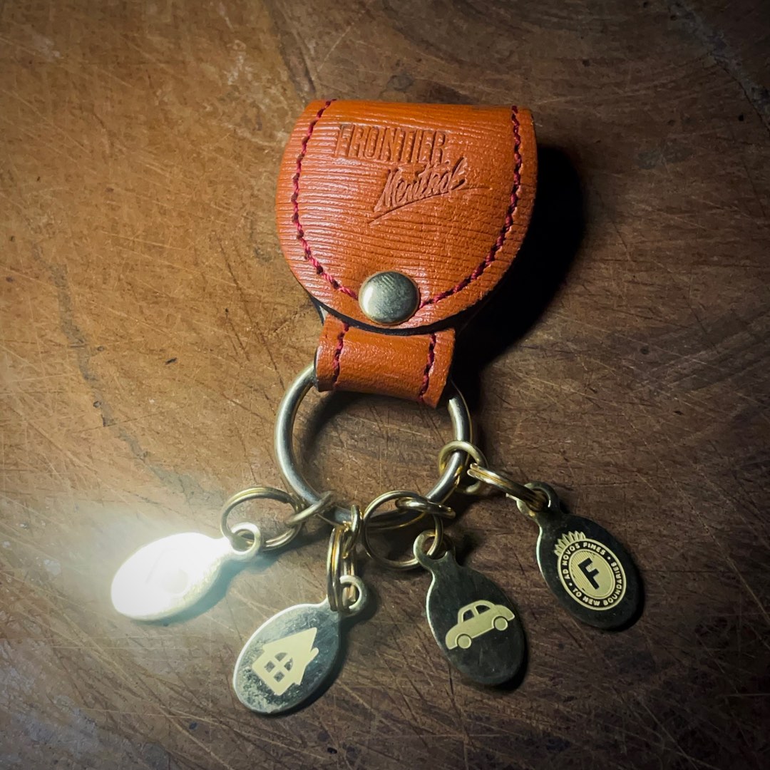 Vintage Frontier Menthol Labelled Keychain Key Holder, Hobbies & Toys ...