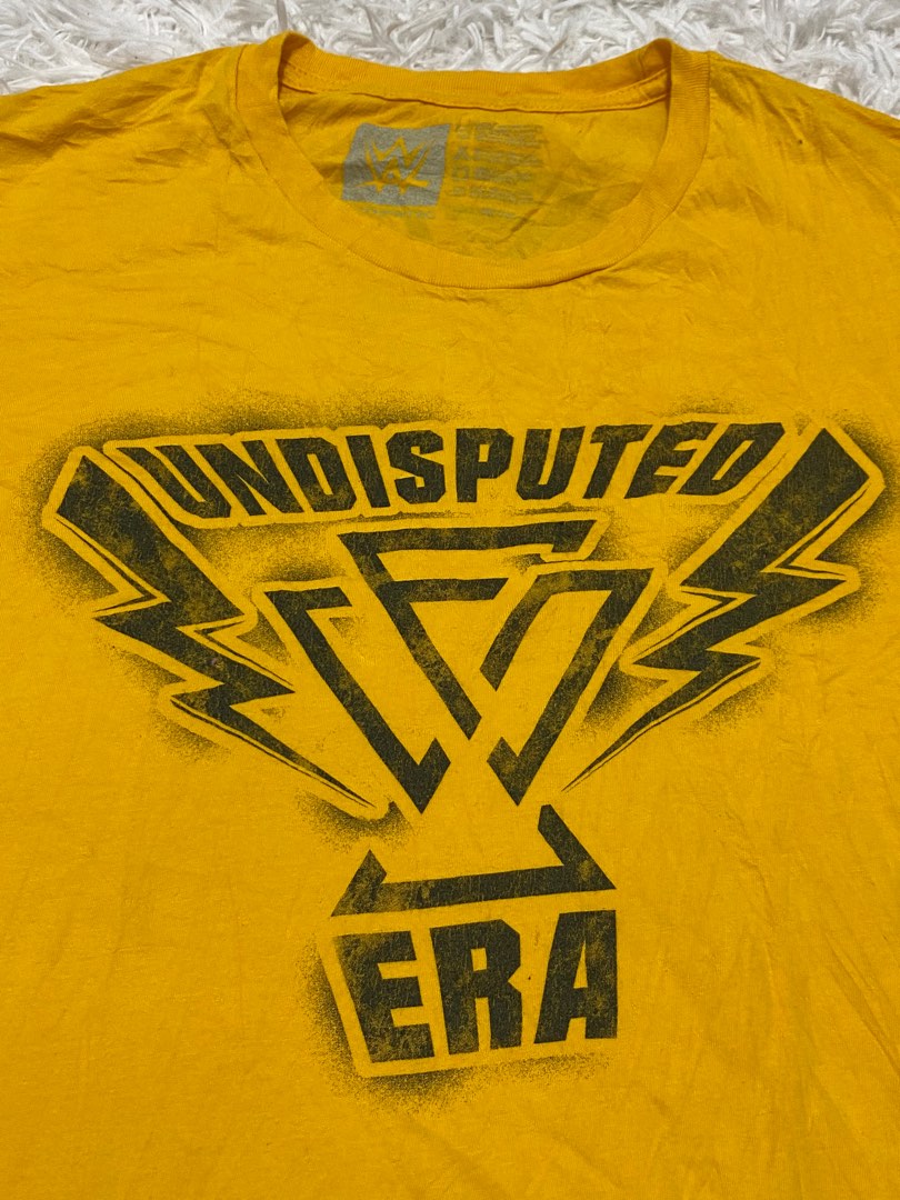 VINTAGE UNDISPUTED, Men's Fashion, Activewear on Carousell