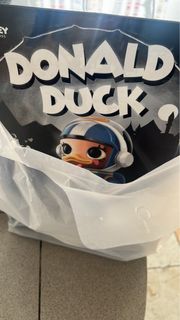 (Coming Soon) 100% Donald & Daisy Duck Molly - Popmart Pop Mart Disney ...