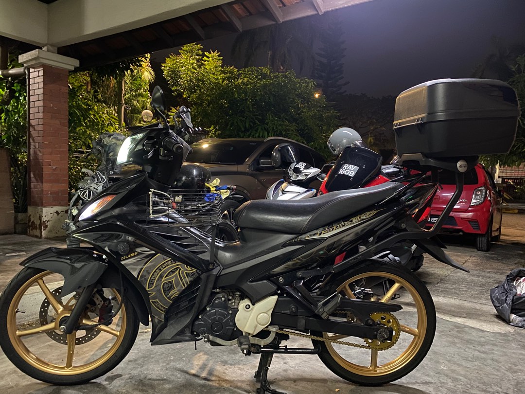 Yamaha LC135 5S (5 speed) V3, Motorbikes on Carousell