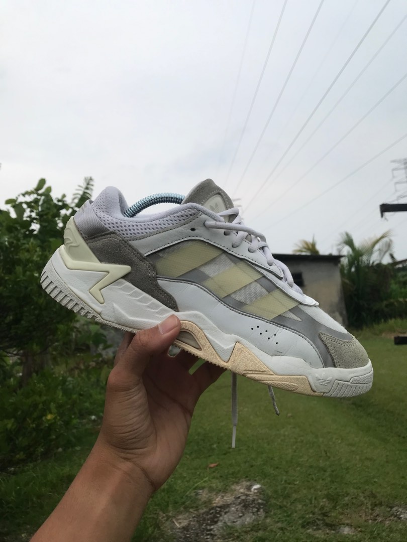 Adidas Niteball 2 White, Men's Fashion, Footwear, Sneakers on Carousell