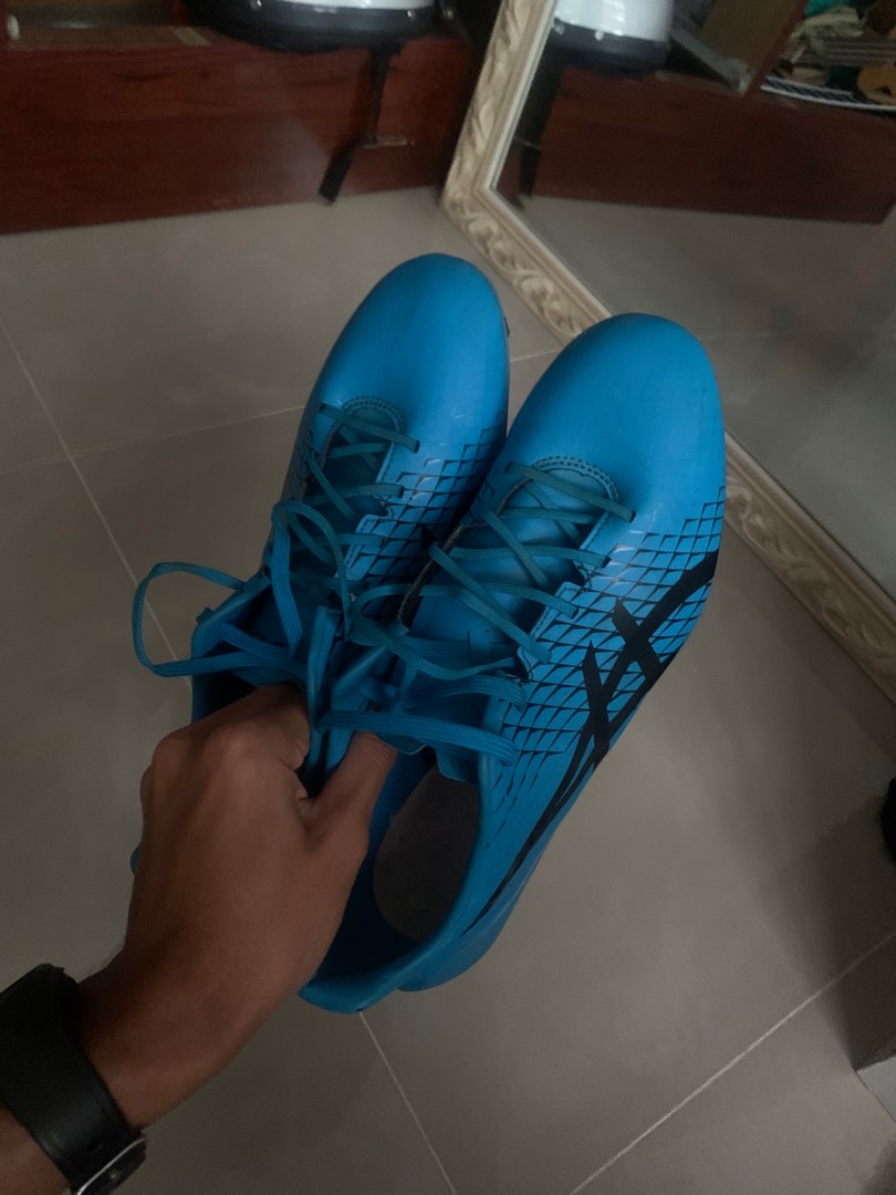 Asics Menace 4 blue, Sports Equipment, Other Sports Equipment and ...