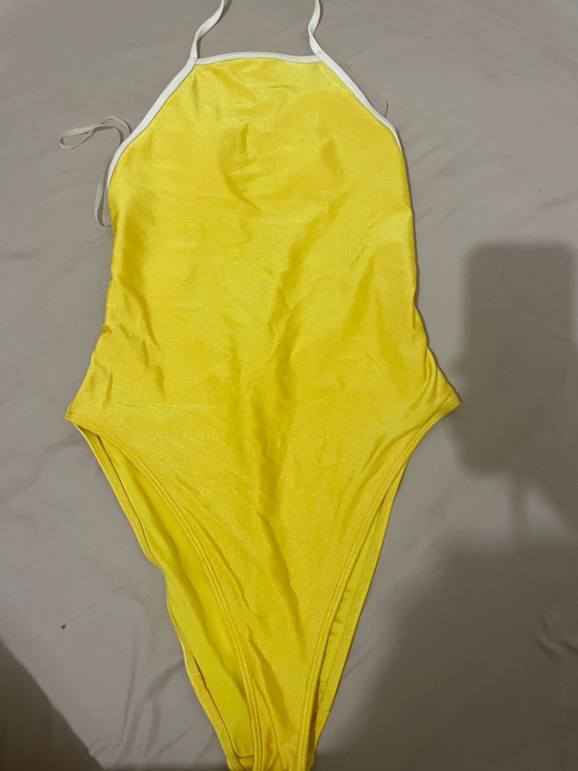 Backless padded one piece swimsuit, Women's Fashion, Swimwear, Bikinis ...