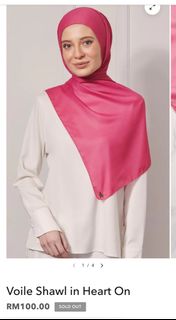 dUCk Alhambra Shawl in Mint Green - Limited Edition, Women's Fashion ...