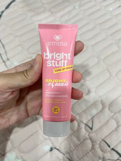 Emina Loose Powder Tone Up Cream, Beauty & Personal Care, Face, Makeup ...