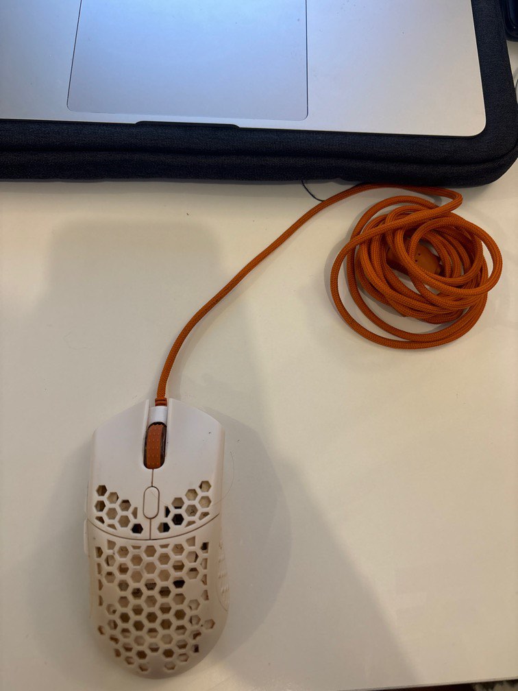 Final Mouse ULTRALIGHT 2 (Cape Town Edition), Computers & Tech, Parts ...