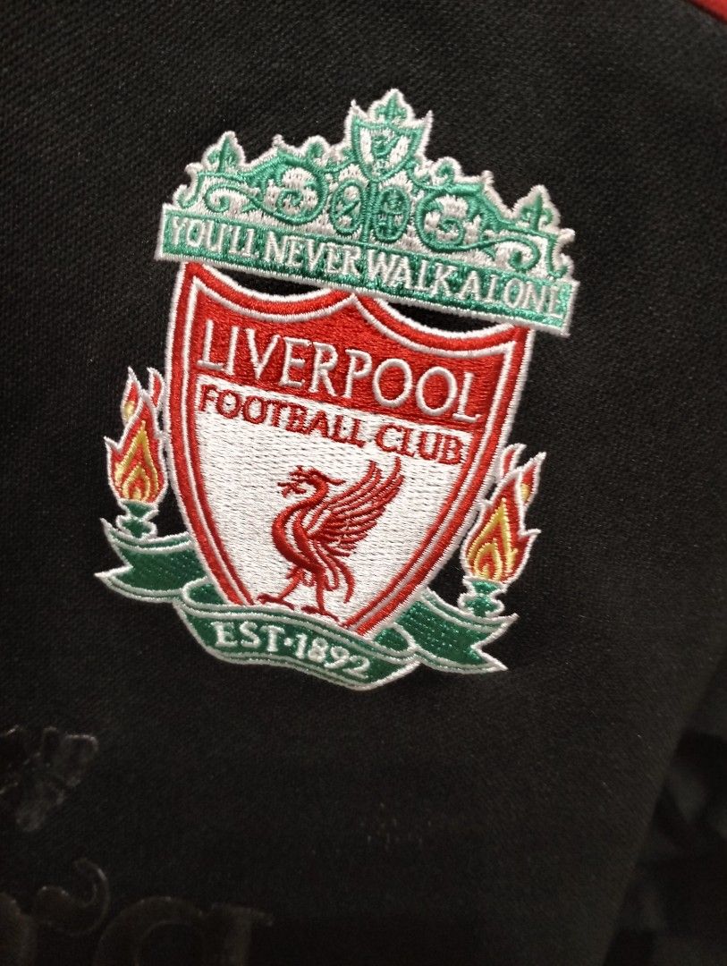 Liverpool Adidas 2008, Men's Fashion, Activewear on Carousell