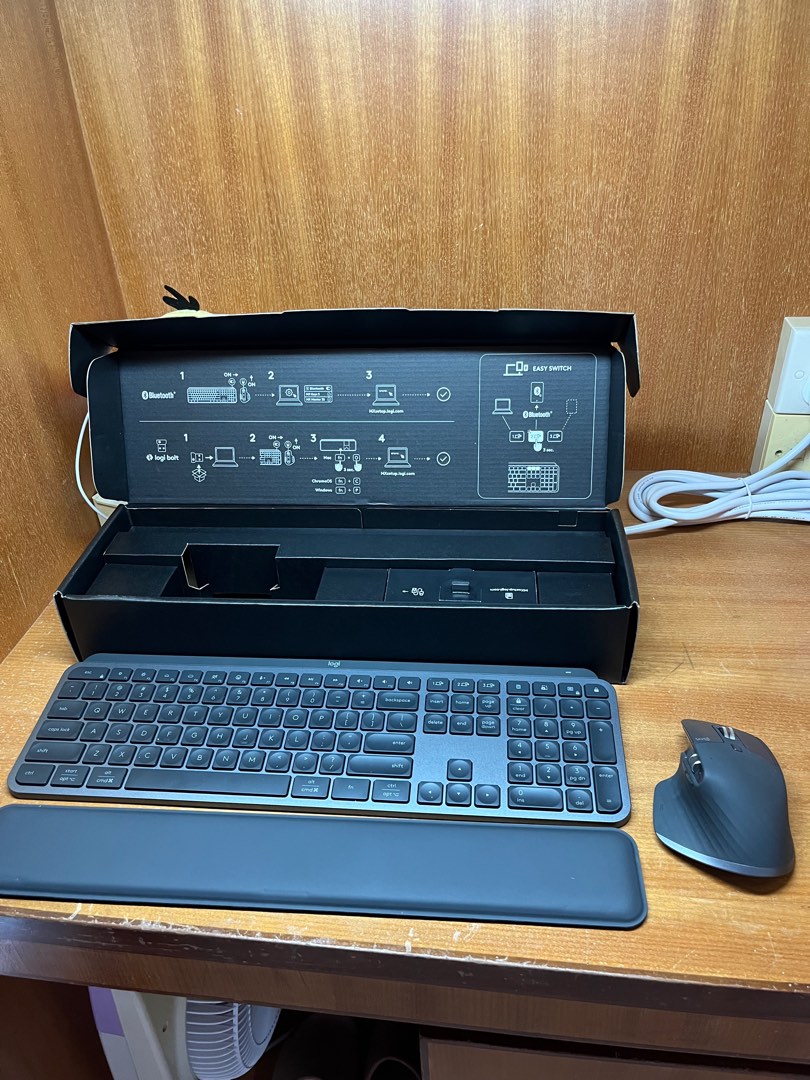 Logitech MX MASTER 3S Mouse+Keyboard + Receiver, 電腦＆科技, 電腦周邊及配件, 電腦滑鼠及 ...