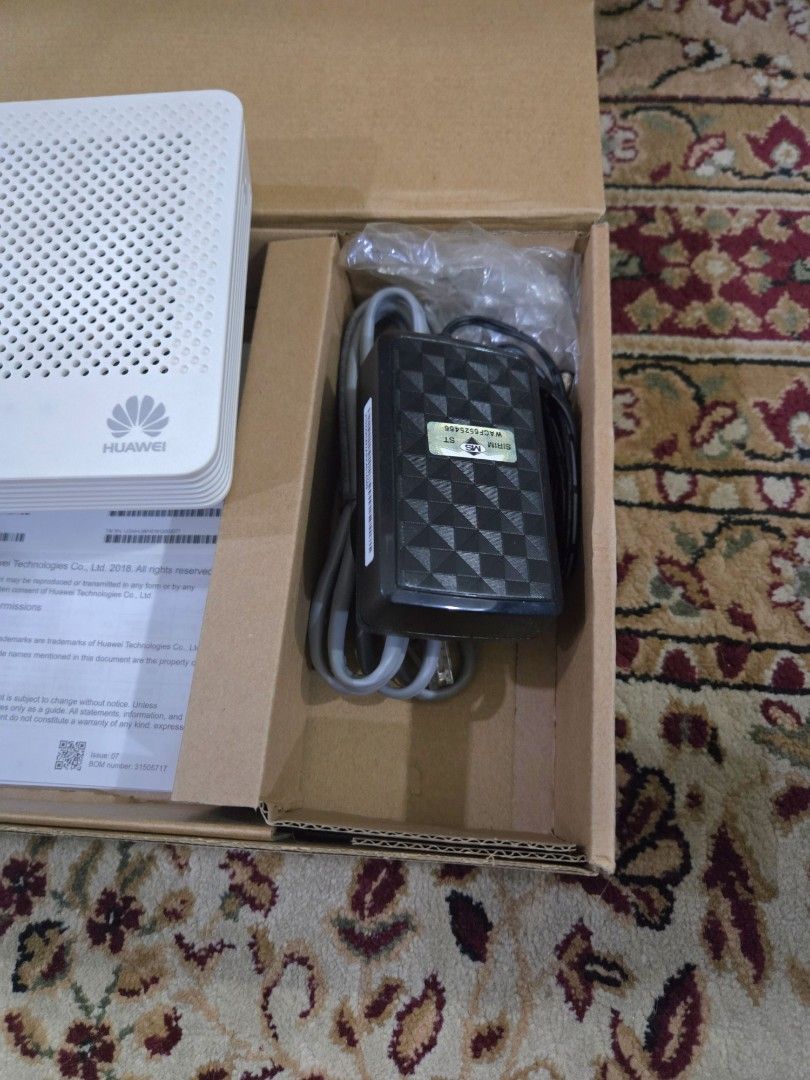 Modem Huawei HG8240H5, Computers & Tech, Office & Business Technology ...