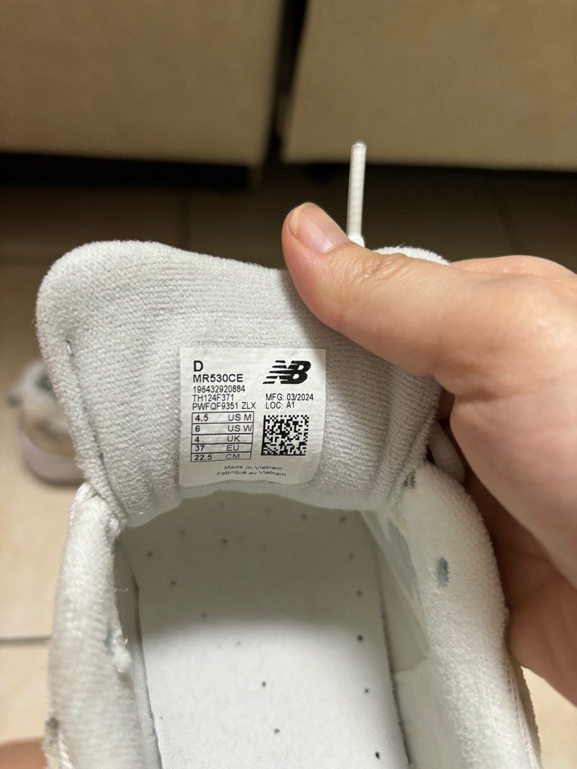 New Balance 350, Women's Fashion, Footwear, Sneakers on Carousell