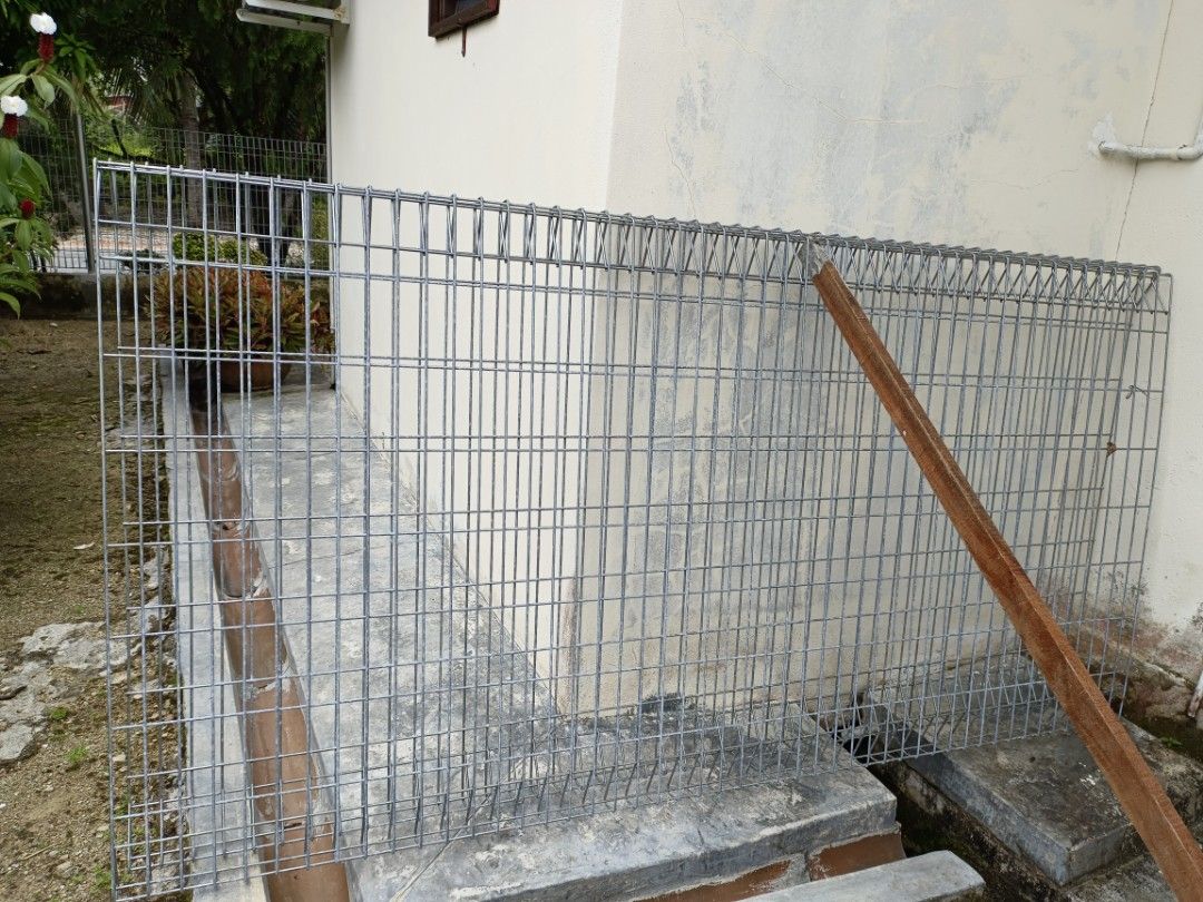 Pagar besi sekeping rm110, Furniture & Home Living, Outdoor Furniture ...