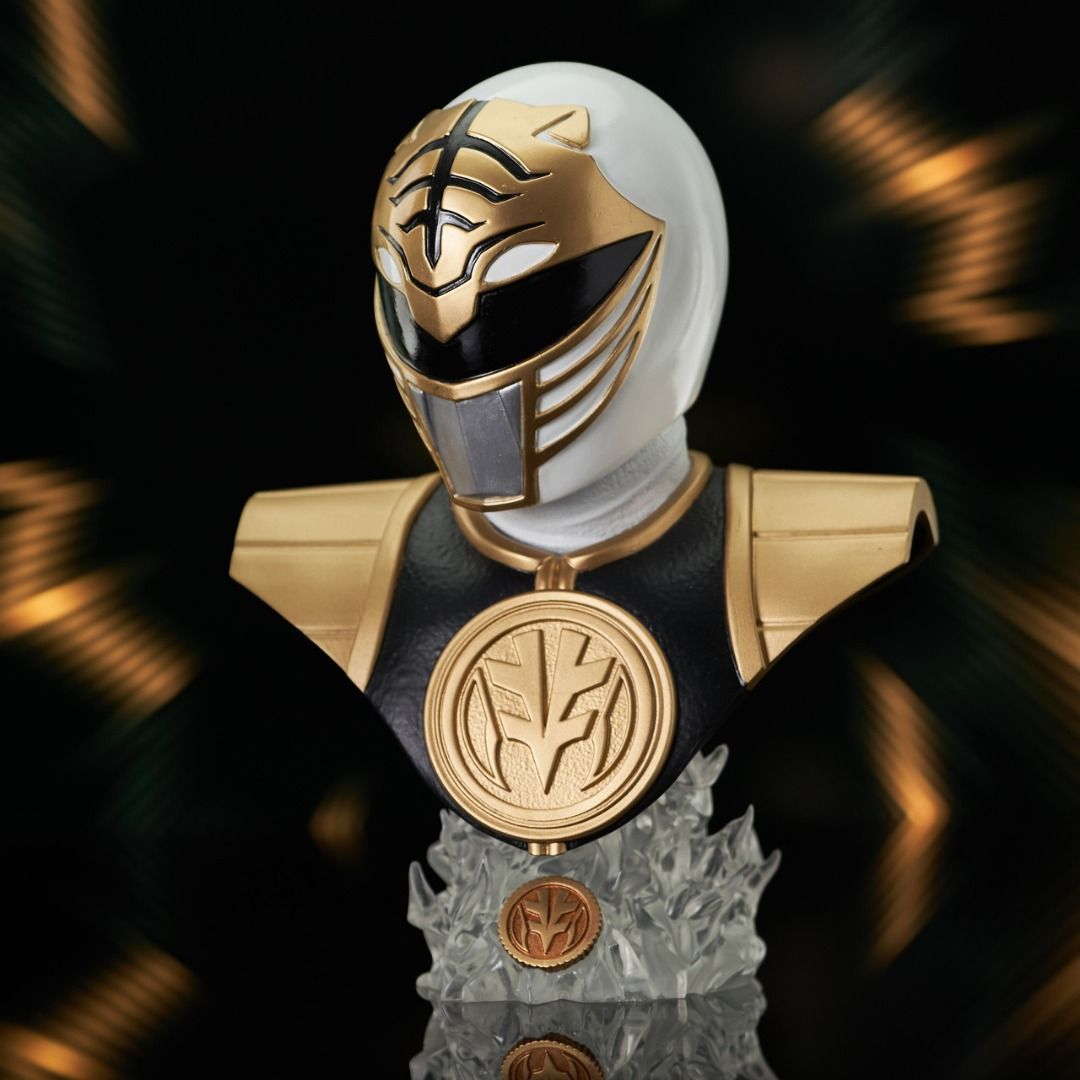 [PO] Diamond Select Mighty Morphin Power Rangers White Ranger Legends ...