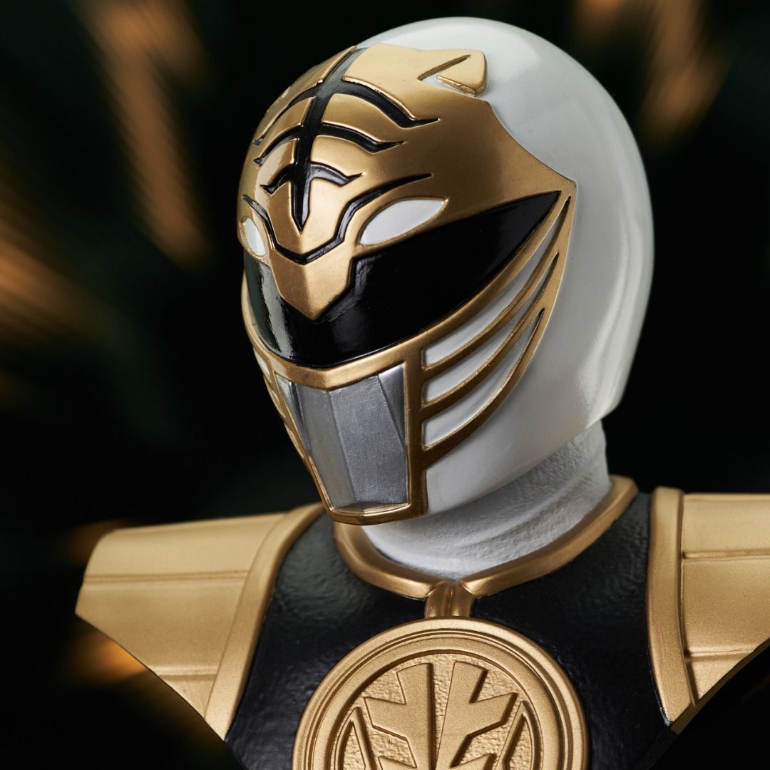 [PO] Diamond Select Mighty Morphin Power Rangers White Ranger Legends ...