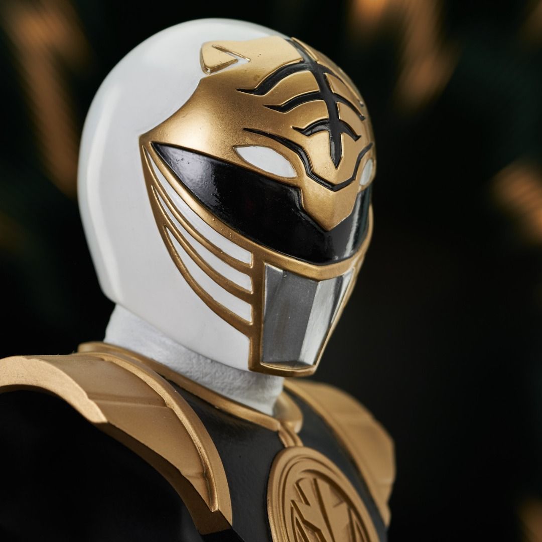 [PO] Diamond Select Mighty Morphin Power Rangers White Ranger Legends ...
