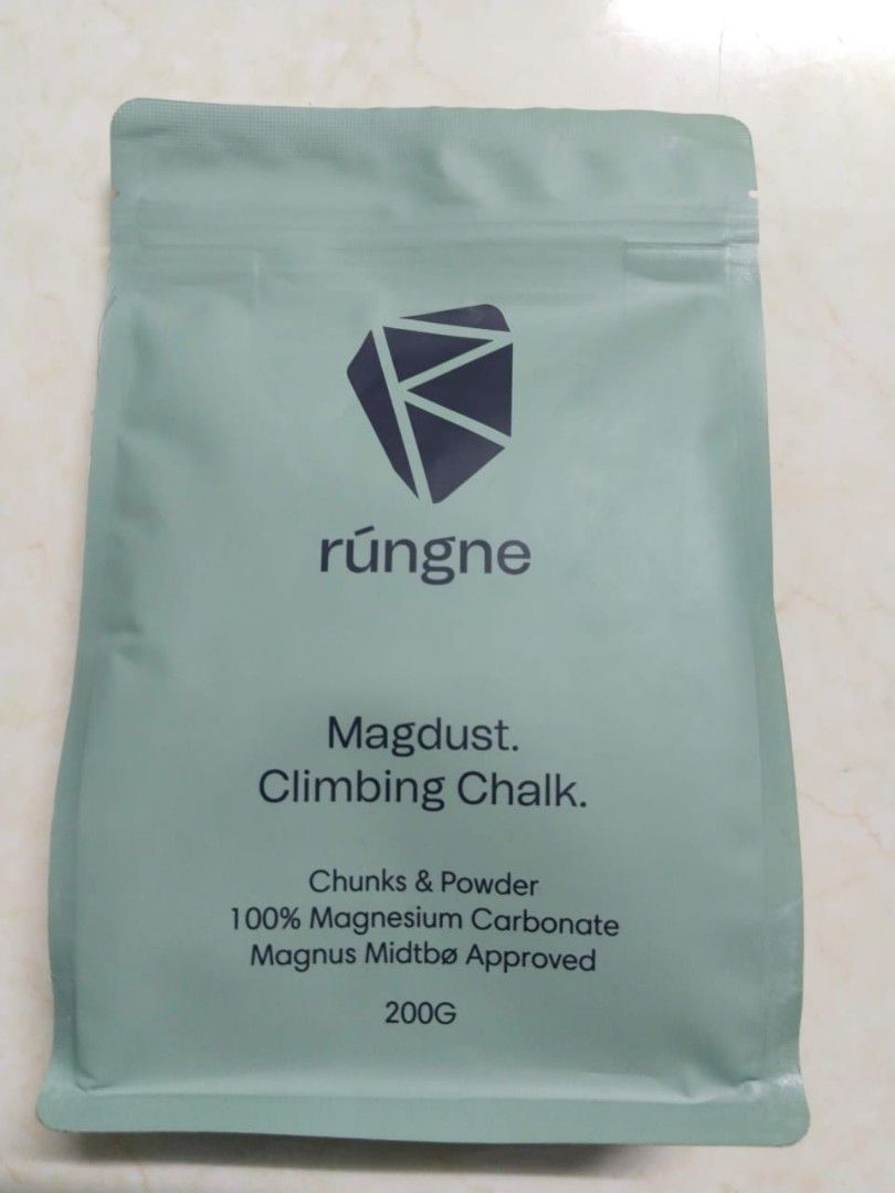 Rungne Magdust Rock Climbing Chalk, Sports Equipment, Hiking & Camping ...