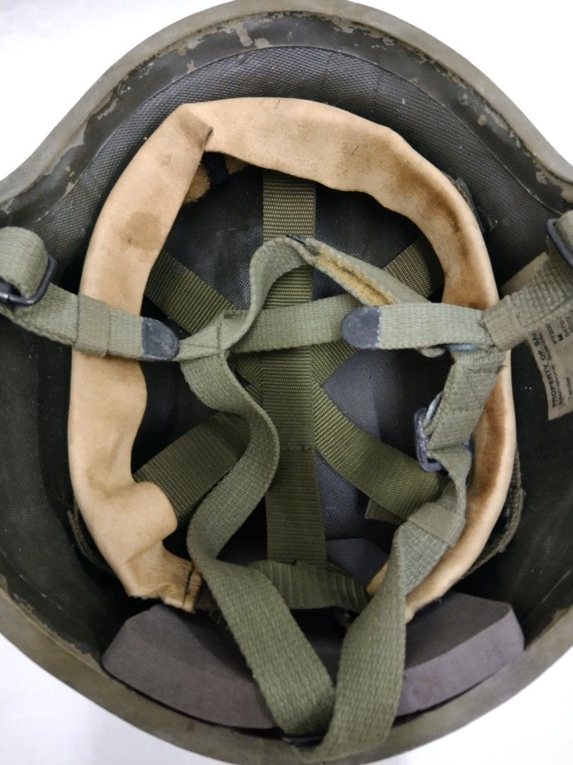 SAF Singapore Army Ground Troop Helmet, Men's Fashion, Watches ...