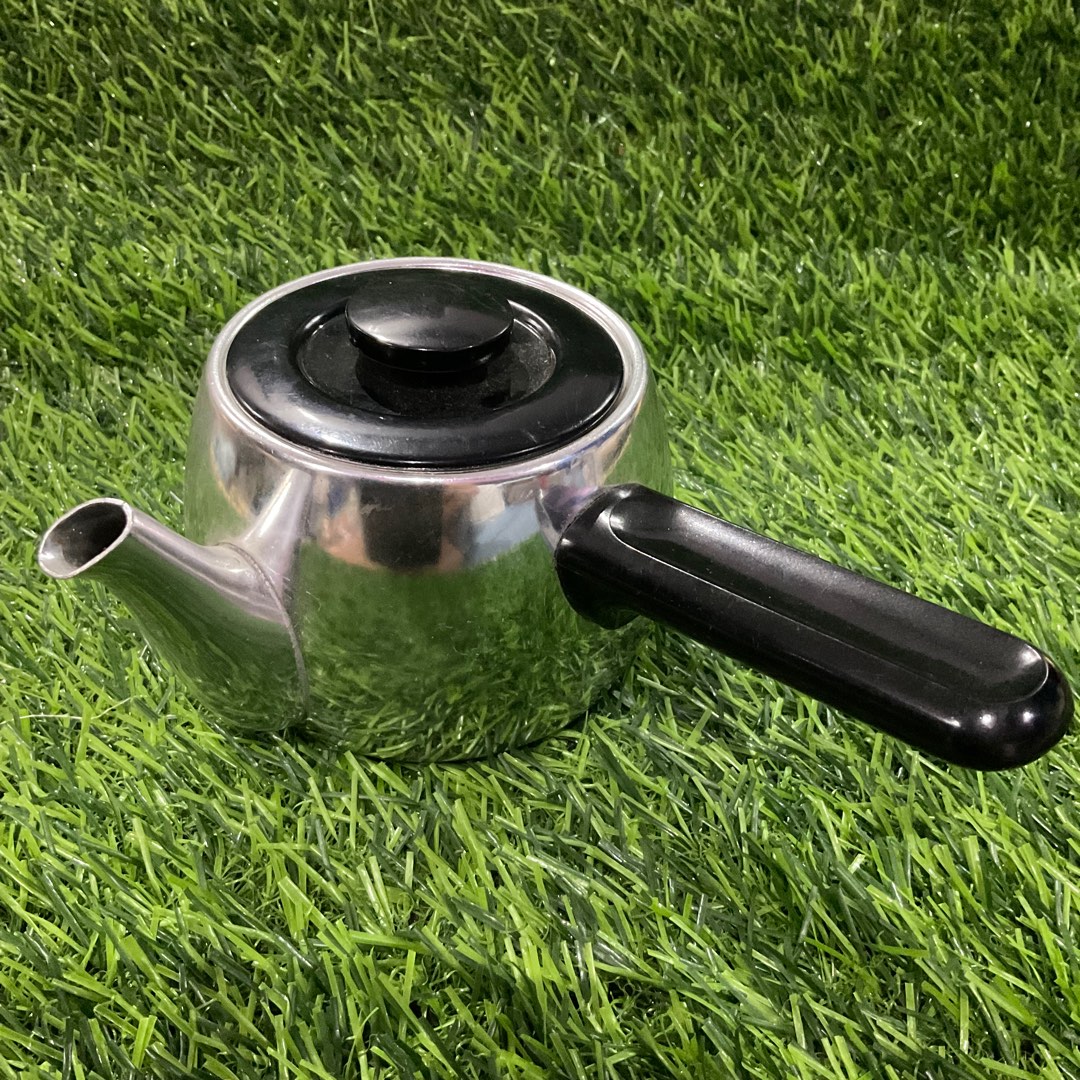 A82 Stainless Steel Small Teapot Plastic Handle with Dent as posted ...
